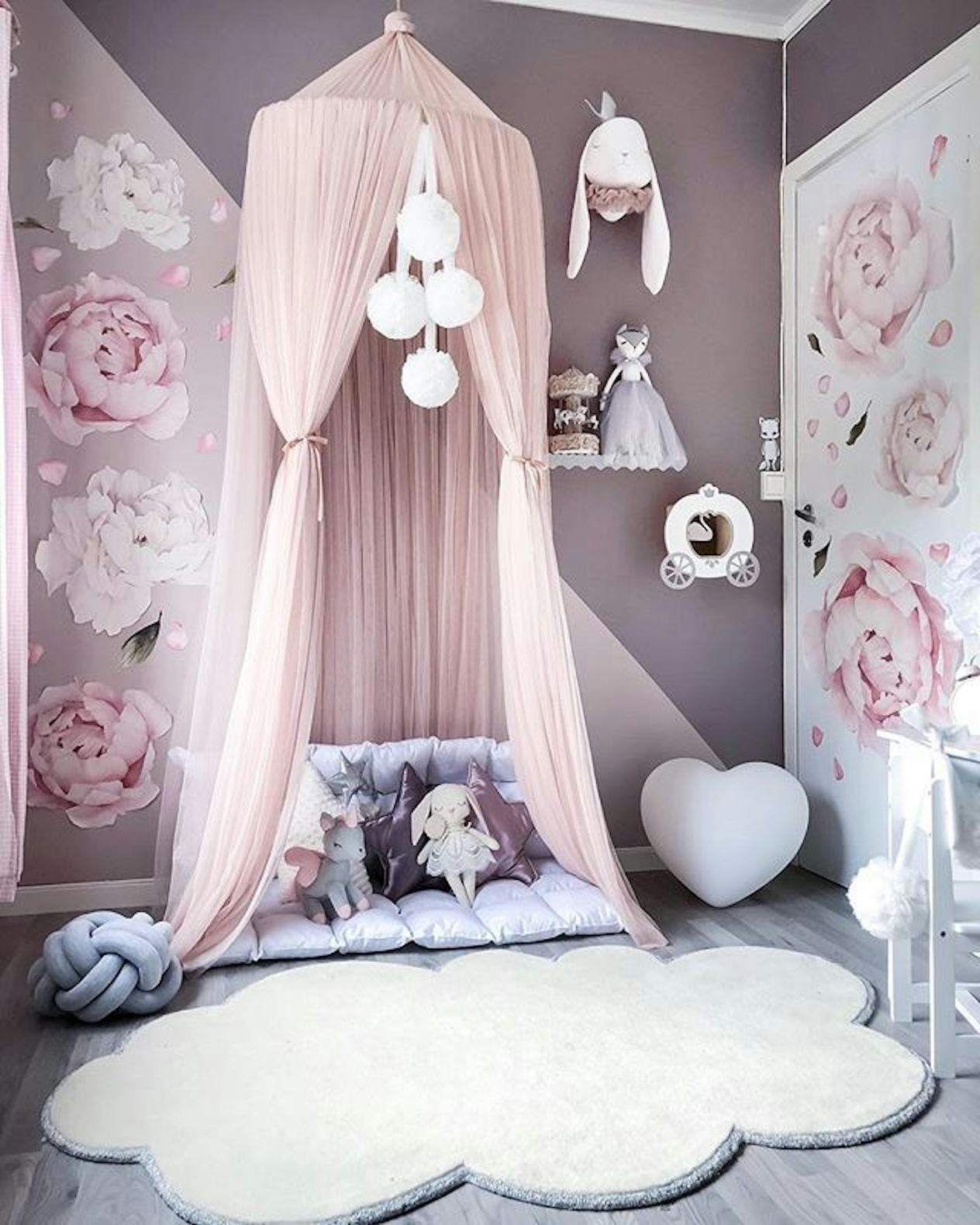 25 Flower Nursery Ideas To Craft The Floral Baby Room Of Your Dreams