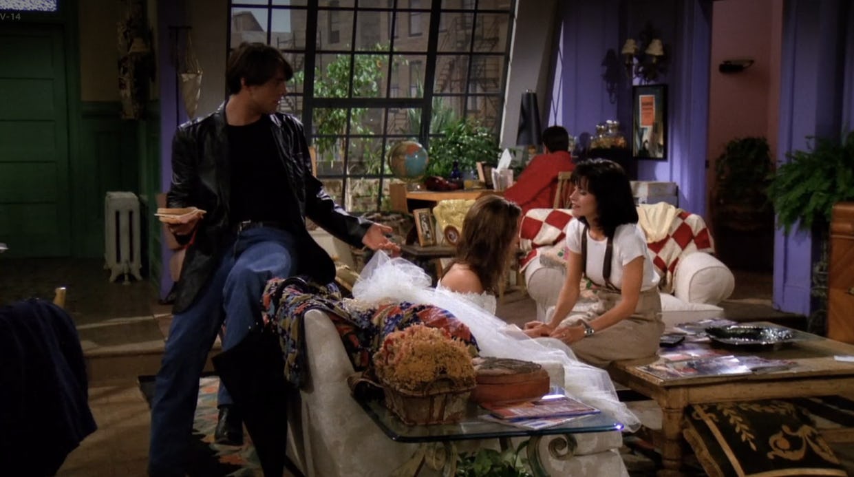 13 'Friends' Season 1 Moments That Totally Foreshadowed Things To Come