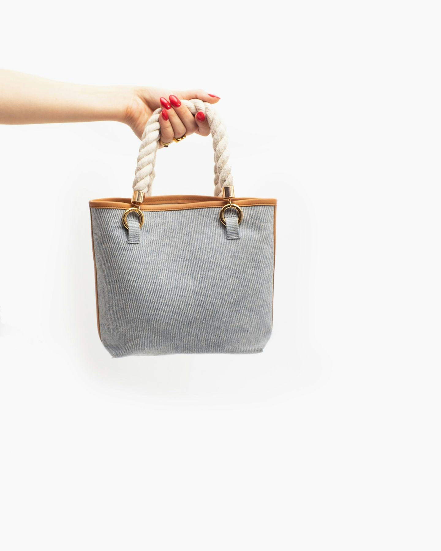 The "Darka Bag" You're Seeing All Over Instagram Is Designed By A 24 ...