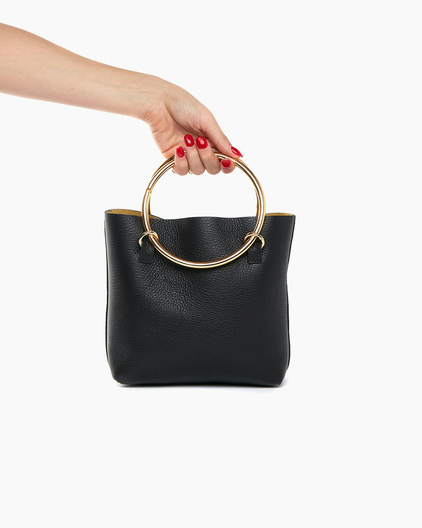 The "Darka Bag" You're Seeing All Over Instagram Is Designed By A 24 ...