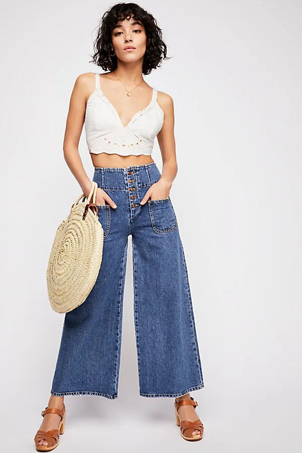 Kendall Jenner's Zip-Off Jeans Are Very, Very, Very Expensive