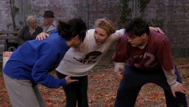 12 'Friends' Episodes That Will Get You Ready For Fall — And No, They ...