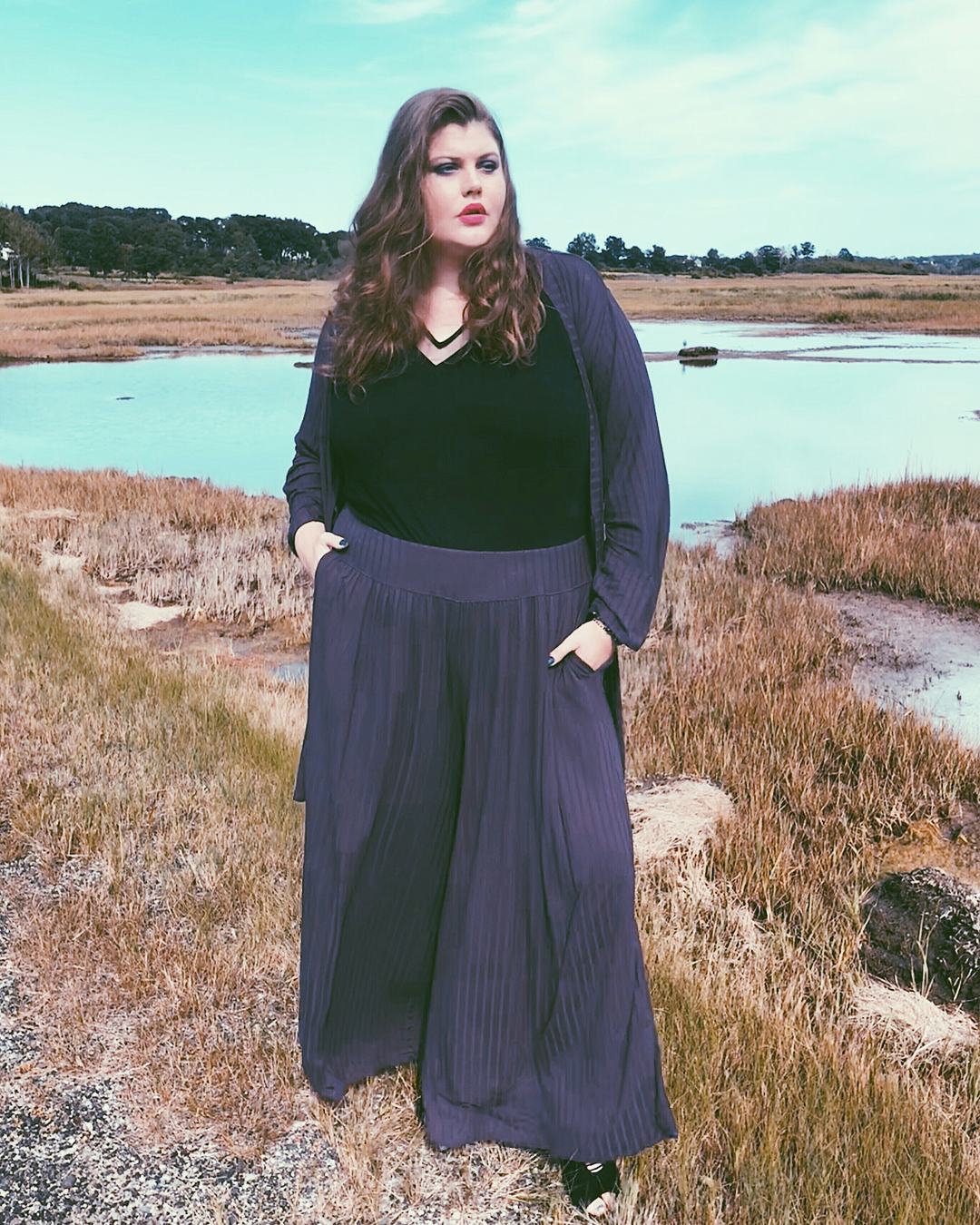 37 Plus-Size Influencers To Follow For The Ultimate Fall Fashion Inspo