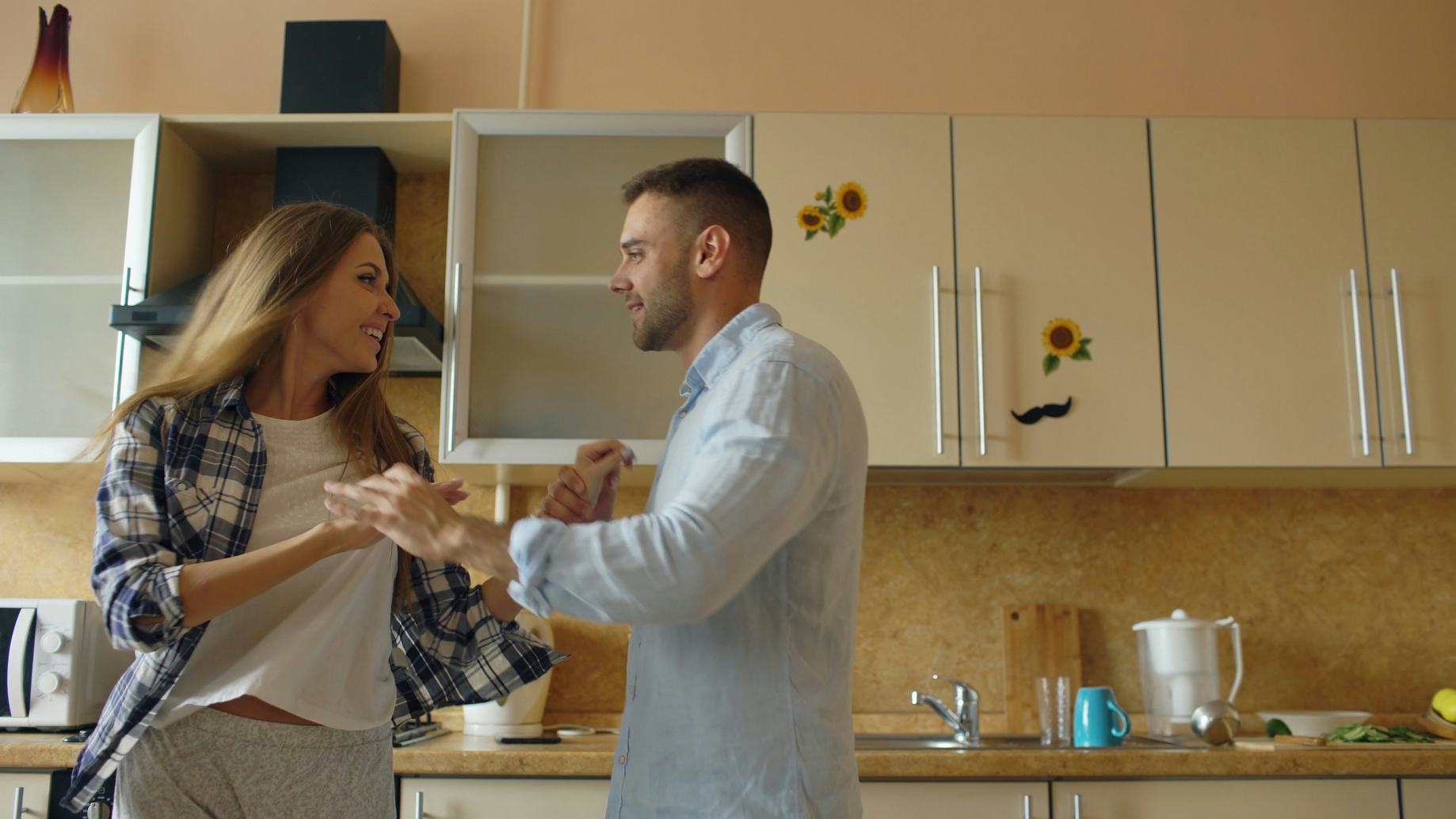 7 Weird Things Your Partner Only Does For You When They’re In Love