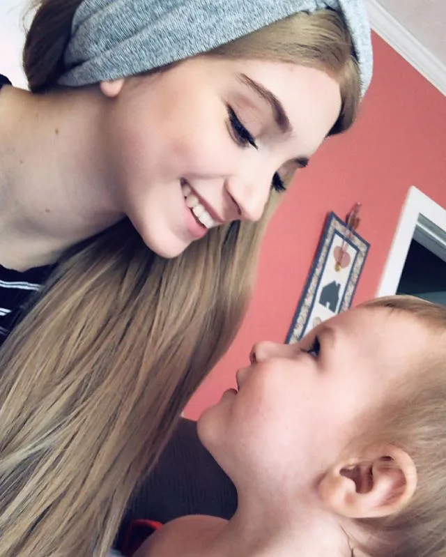 ‘Unexpected’ Star McKayla’s Instagram Shows Her Life As A Teen Mom