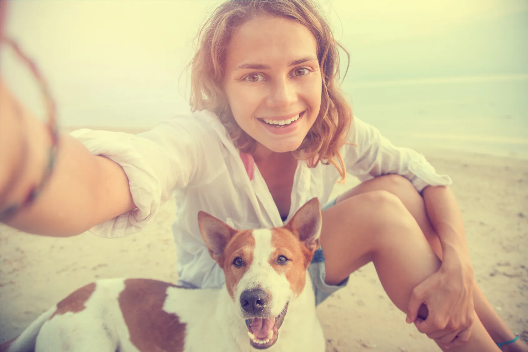 Take The Perfect Pet Selfie With Woofie, A Clever Phone Attachment That ...