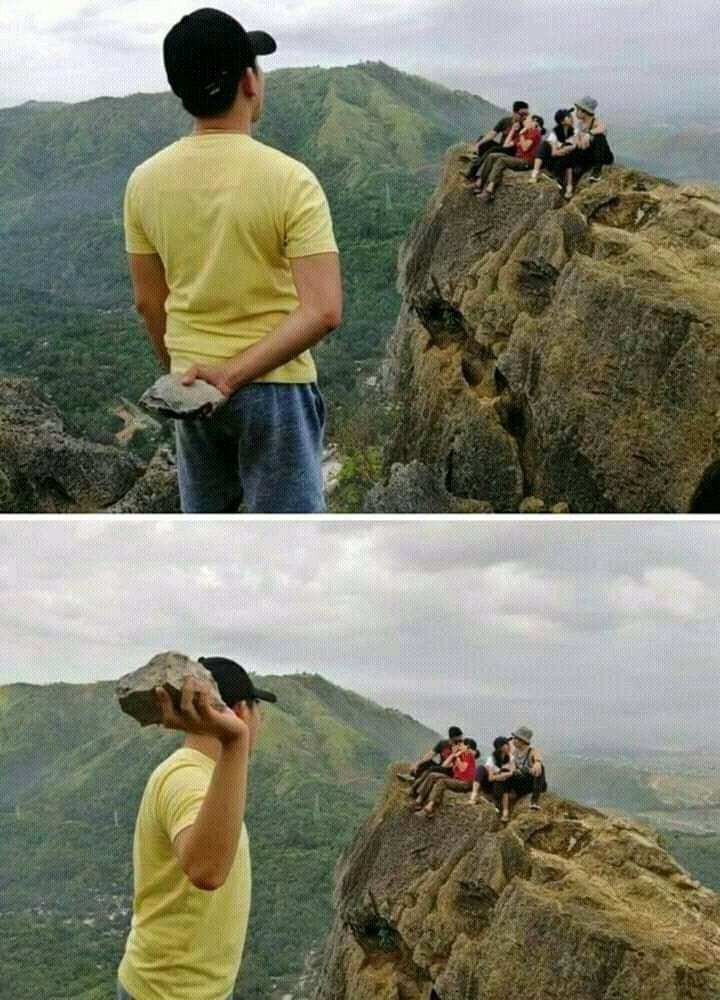 8 Valentine's Day Memes That'll Make Your Single Friends LOL Forever