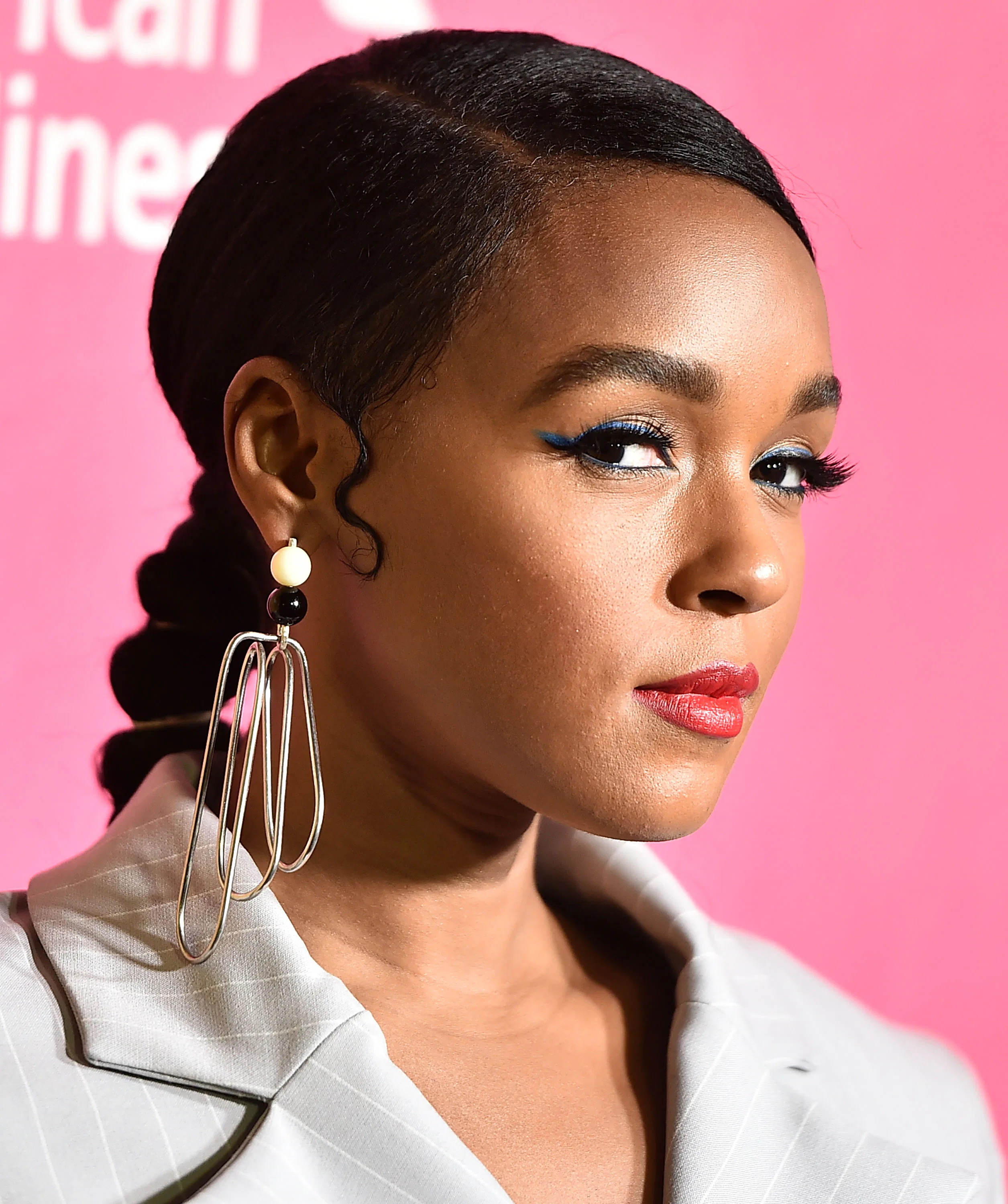 31 Natural Hairstyles Ideas To Get The Year Started Off Right