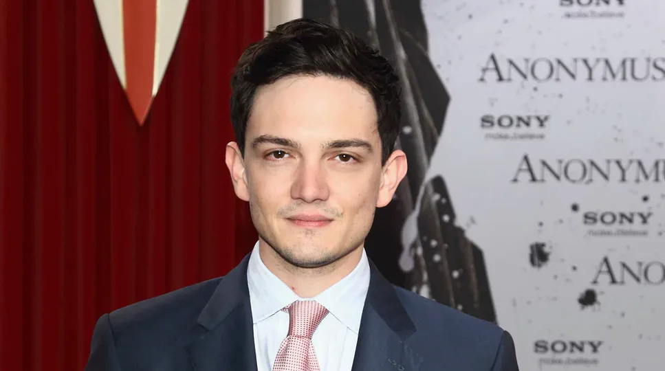 Who Is Sebastian Armesto? The New 'Silent Witness' DI Is Already A ...