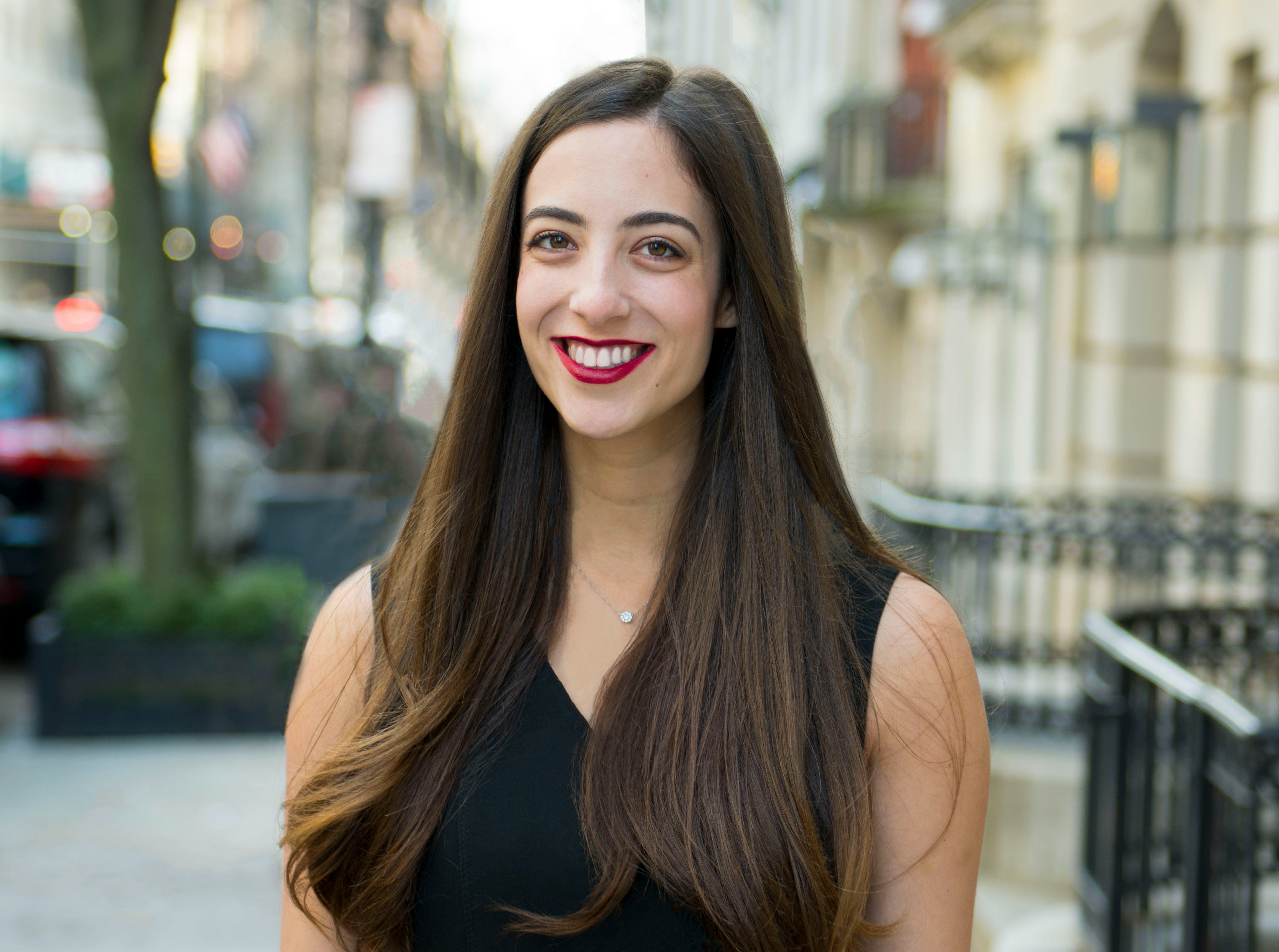 'Love At First Like' By Hannah Orenstein Explores The Differences ...