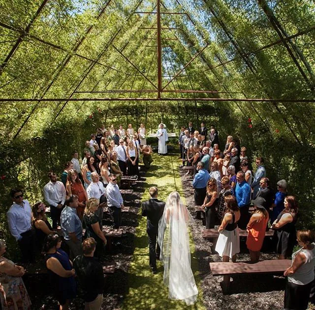 19 Stunning Photos Of Church Weddings That’ll Make Your Jaw Drop
