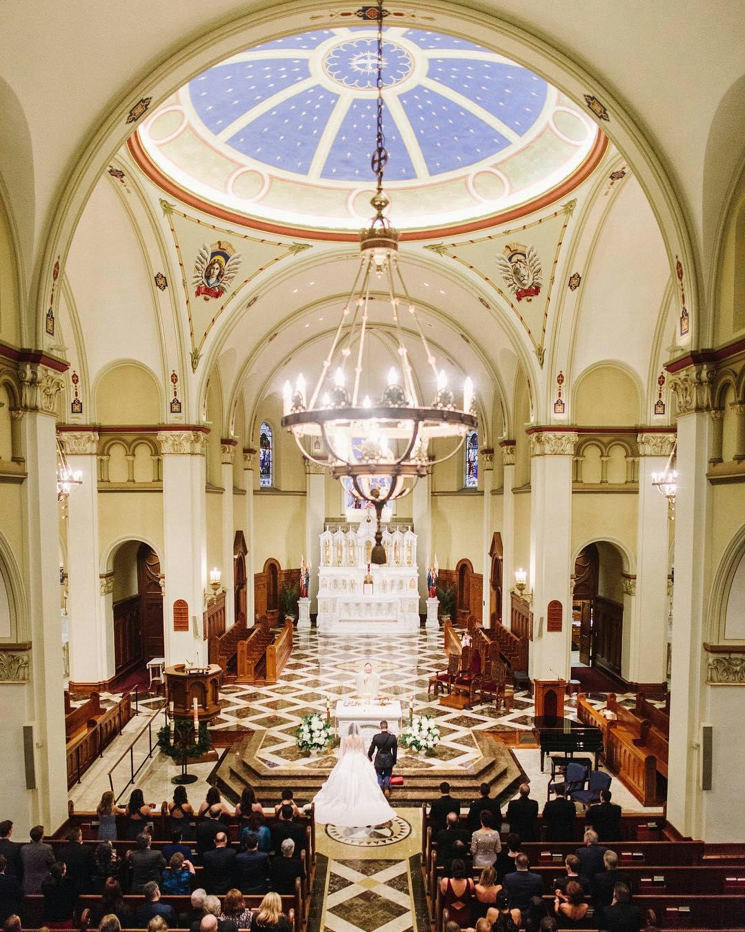 19 Stunning Photos Of Church Weddings That’ll Make Your Jaw Drop