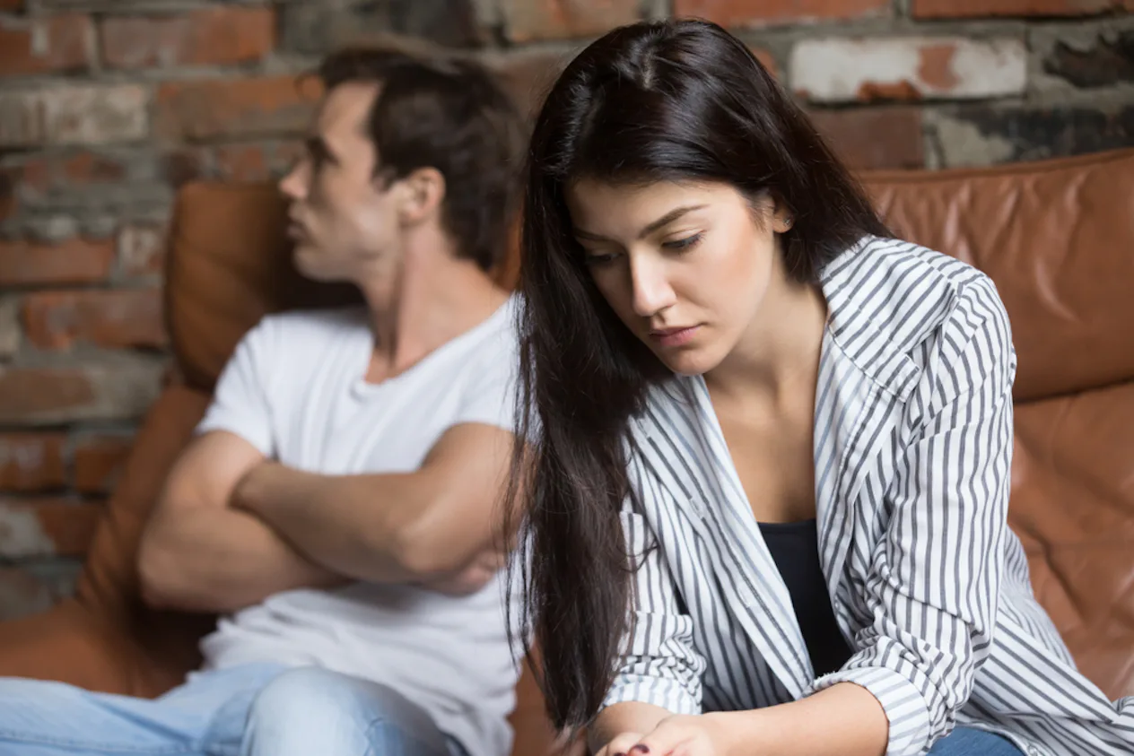 What Does Emotional Manipulation Look Like? 7 Lines People May Use To ...