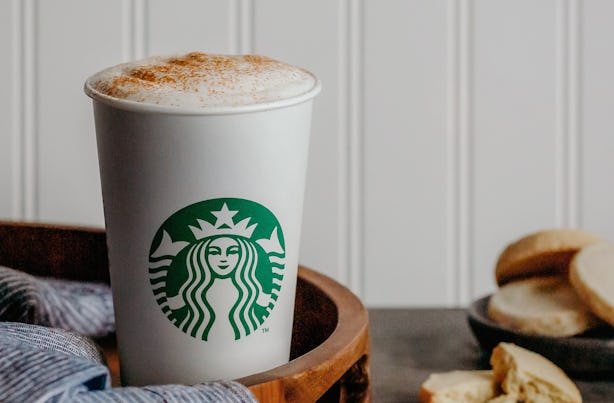 What Is Starbucks’ Cinnamon Shortbread Latte? This New Drink Is Being ...