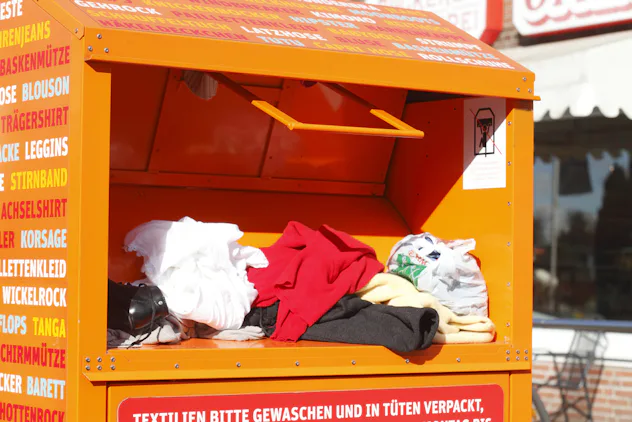 How To Recycle Clothes & Shoes — Textile Recycling Near You