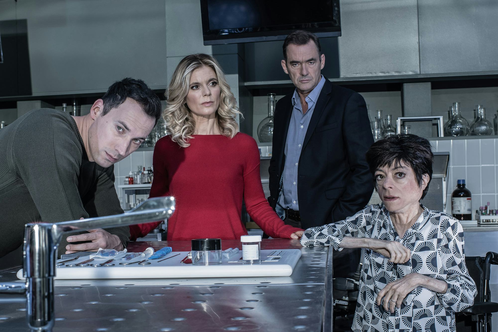 Who Is David Caves From 'Silent Witness'? The Towering Actor Came ...