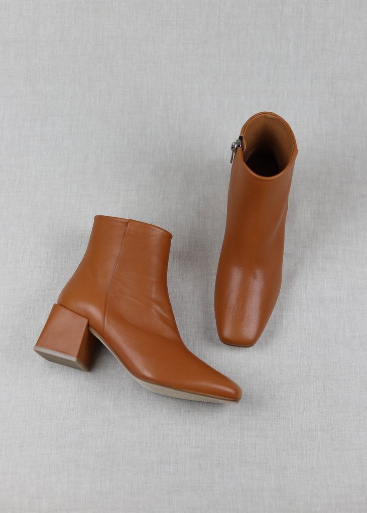 The Square-Toe Boots Trend Is Back — Here's How To Wear It