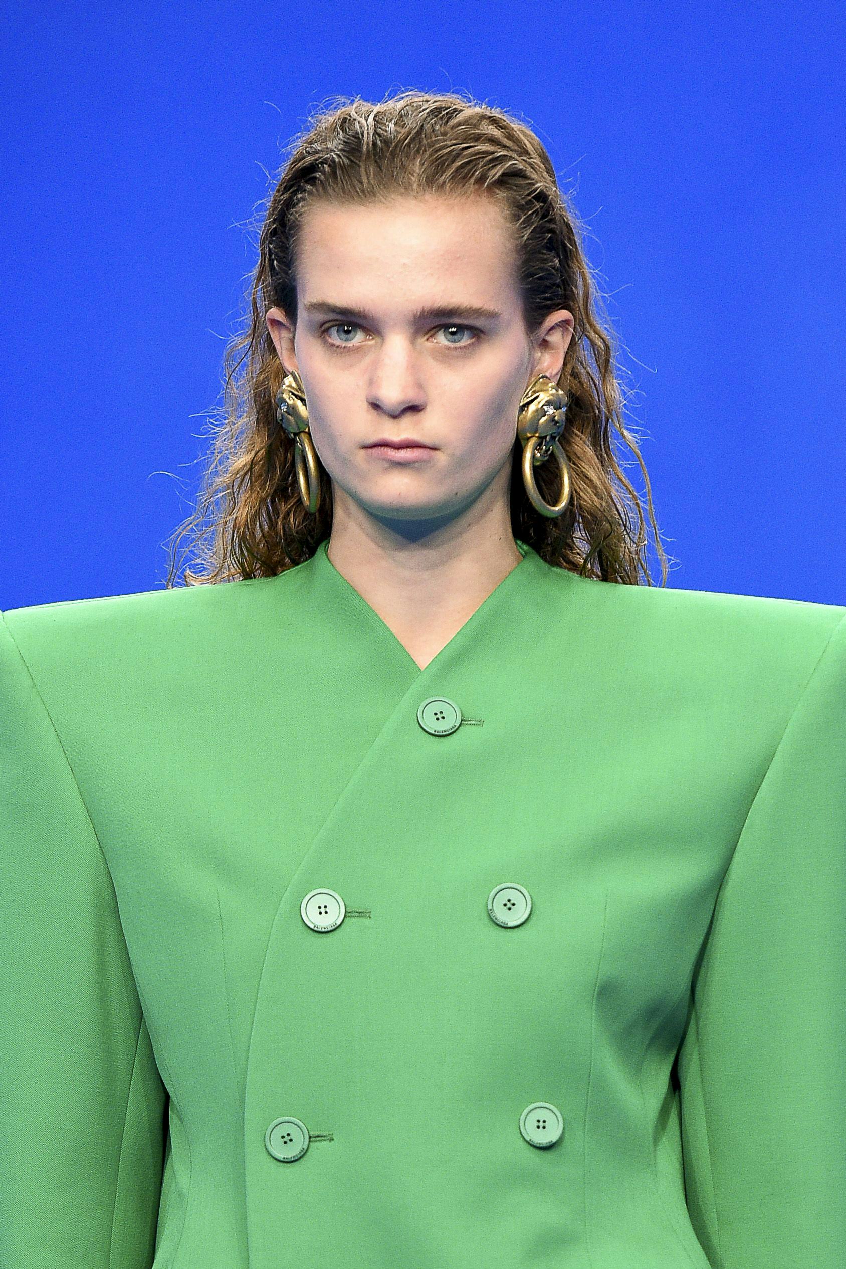 8 Spring 2020 Jewelry Trends From The Runways That You'll Want To Start ...
