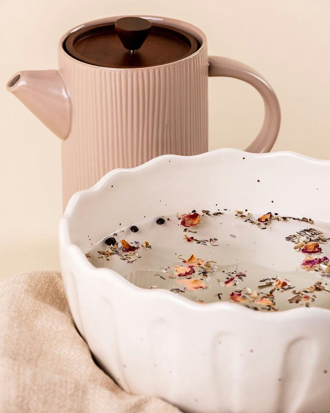 8 Floral Face Steam Products That Give You Spa-Like Results For Under $30