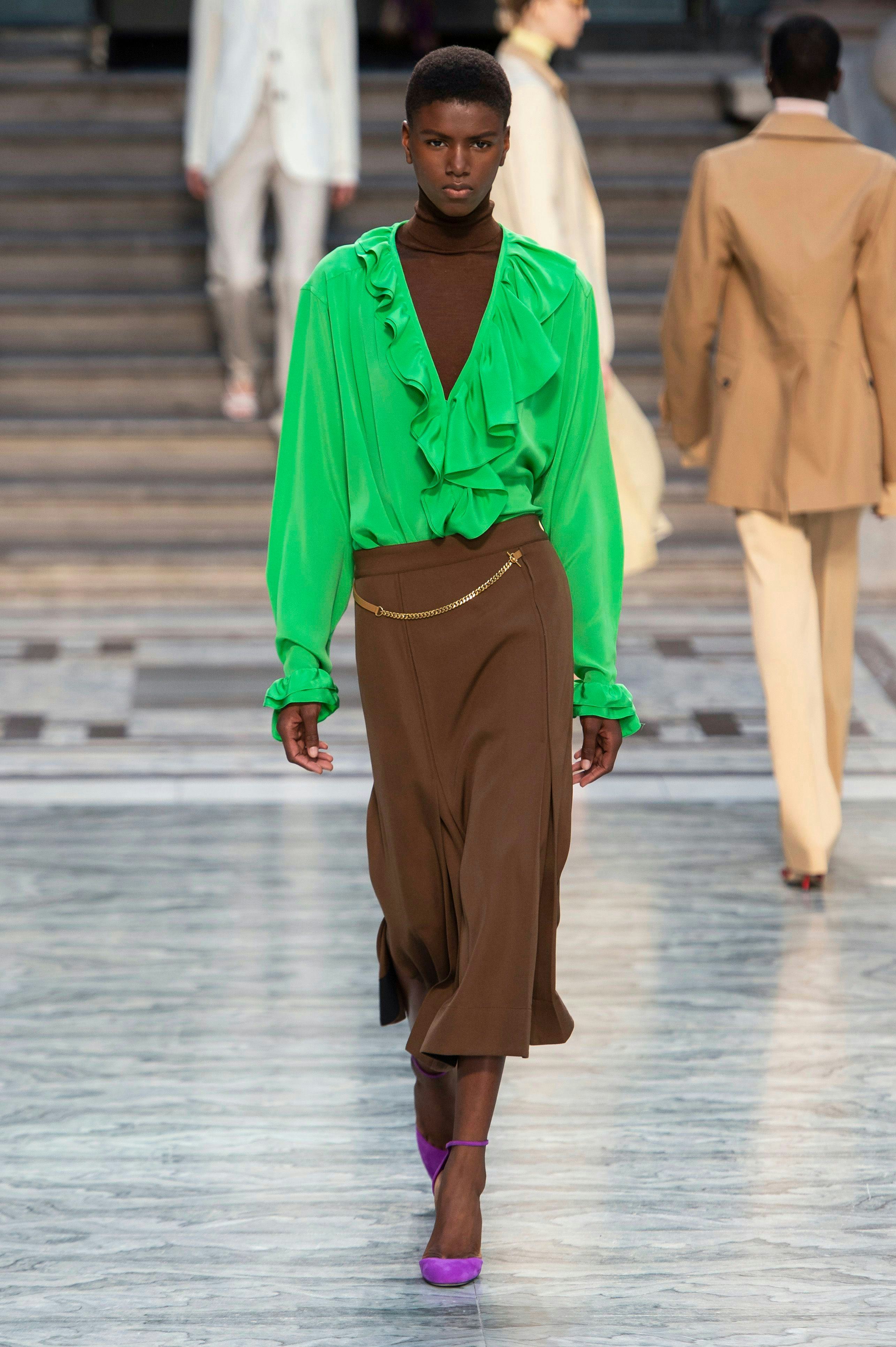 6 Genius Runway Styling Ideas From Spring/Summer 2020 To Try Now