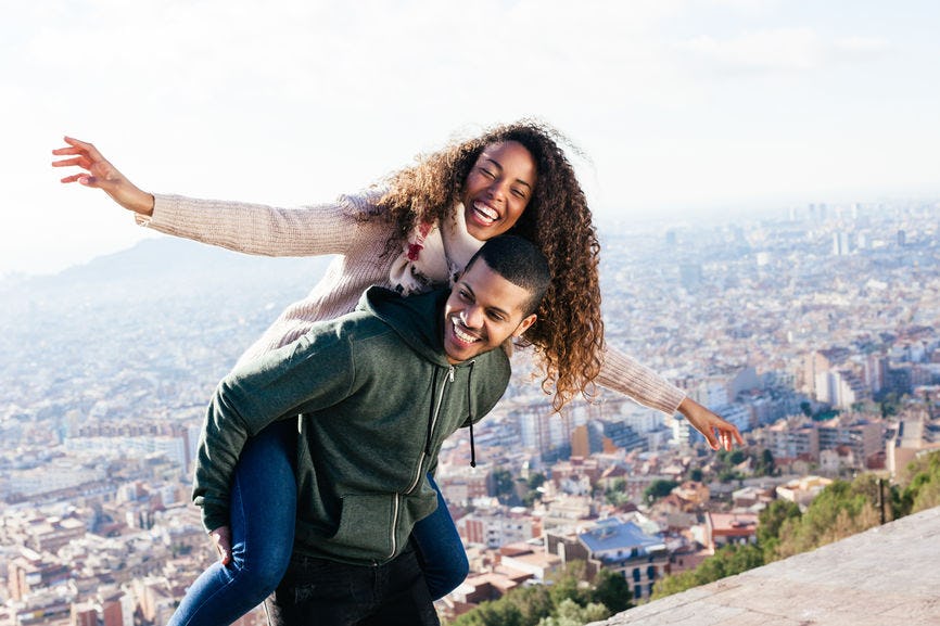 5 Things To Know About Dating An Air Sign That'll Make It A Breeze