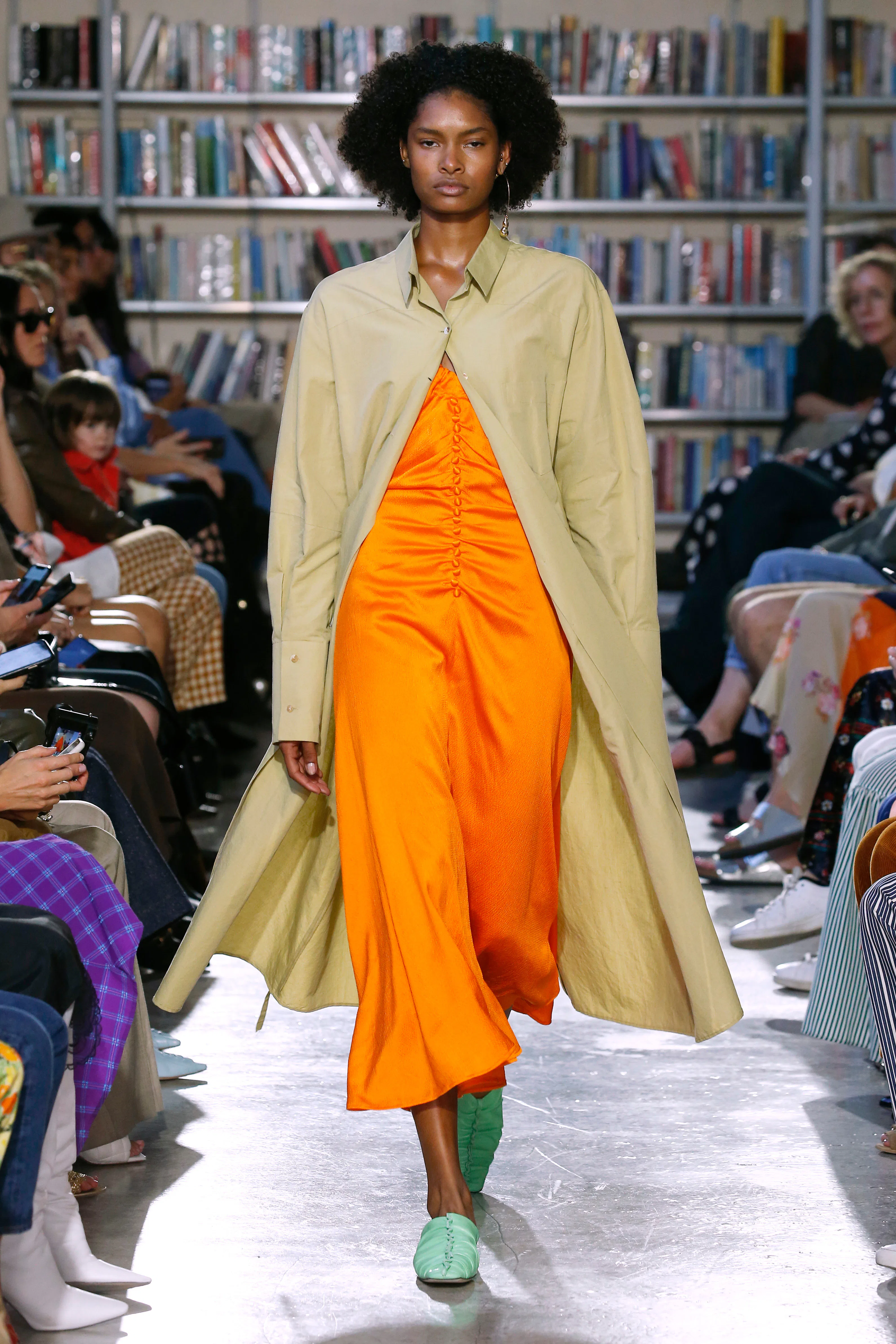 7 Spring/Summer 2020 Fashion Trends To Start Thinking About Now