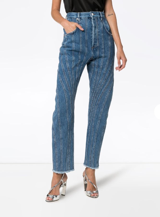 5 Winter Jeans Trends To Try Now, According To Denim Aficionados