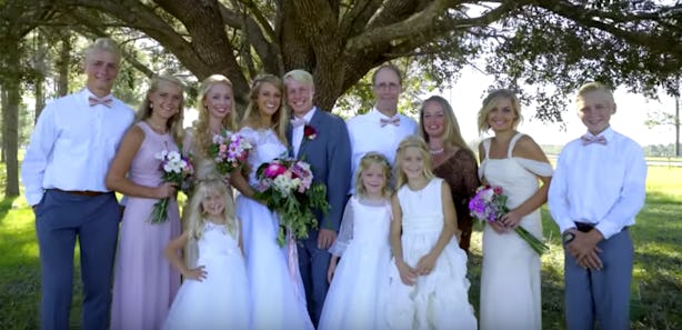 Who Is The Plath Family? Meet The Stars Of TLC's 'Welcome To Plathville'