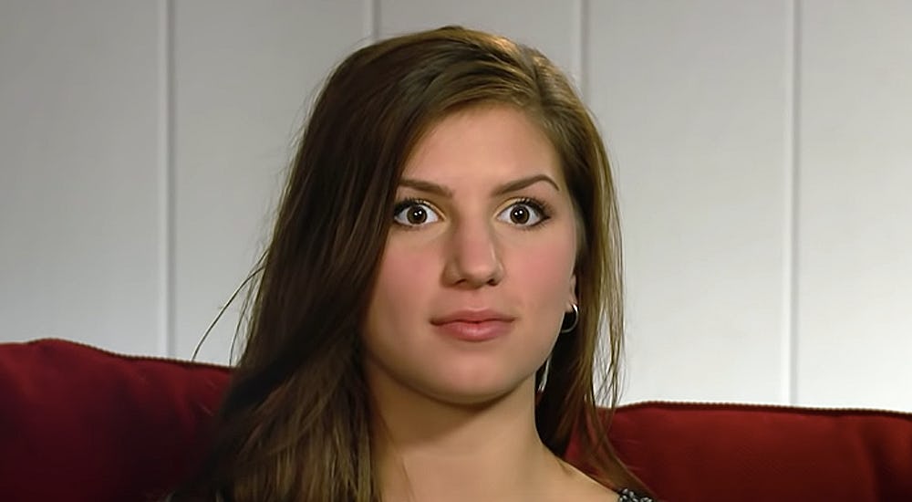 Carlin Bates' House Tour Reveals How She's Preparing For Baby No. 1's ...