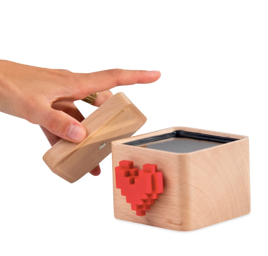 The Best 2019 New Relationship Gift Ideas That Are Thoughtful But Not ...