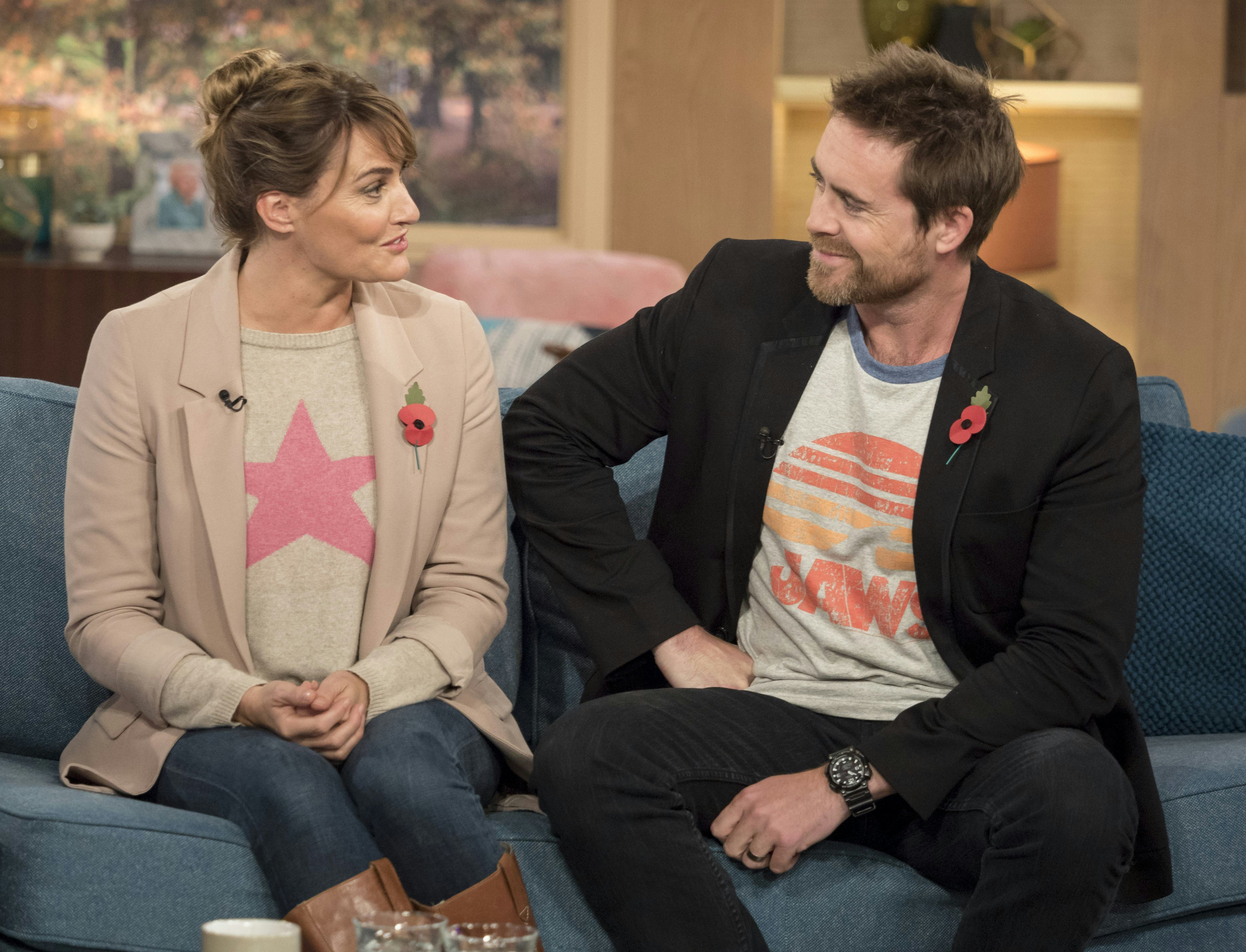 How Did Sarah Parish & James Murray Meet?