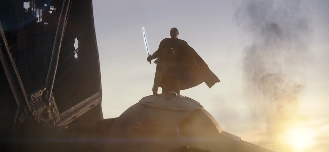 The Darksaber In 'The Mandalorian' Is The Stuff Of Jedi & Mandalore Legend