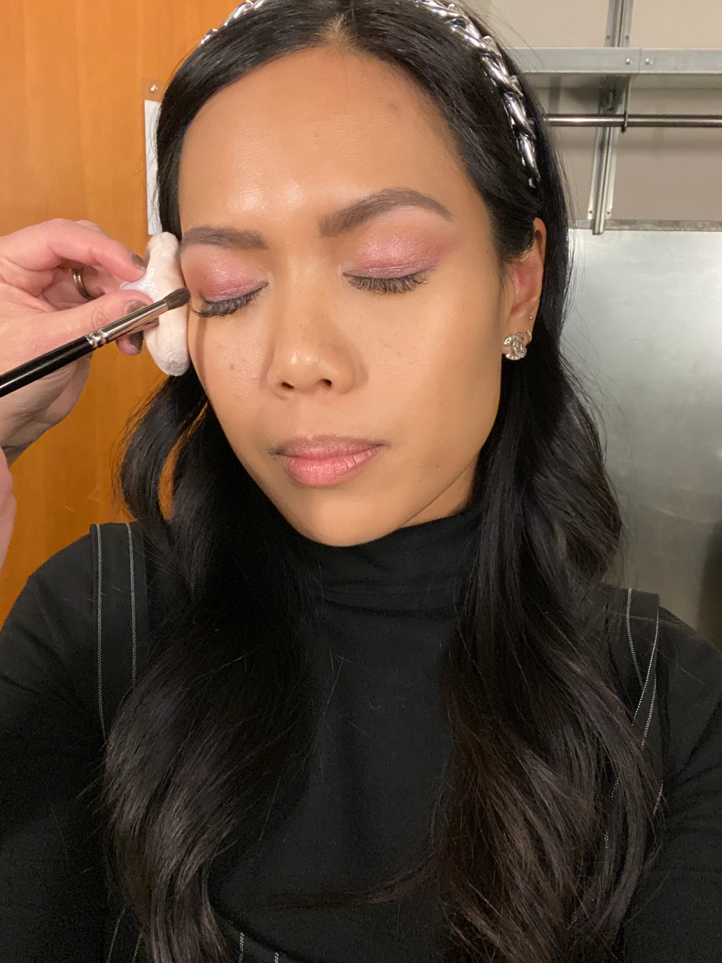 How Lady Gaga Gets Glam For The Holidays, According To Her Makeup ...