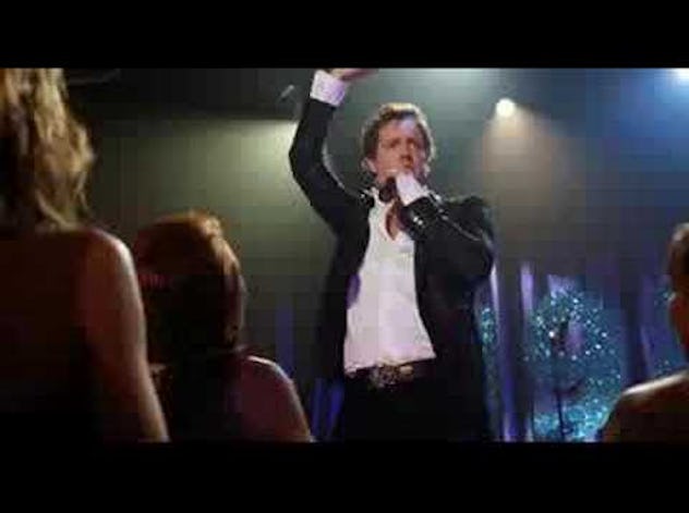 These 24 Rom-Com Best Friends Prove That Platonic Love Is Sometimes The ...