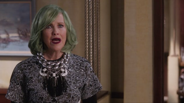 18 Moira Wigs From 'Schitt's Creek' More Dramatic Than The Jazzagal Herself