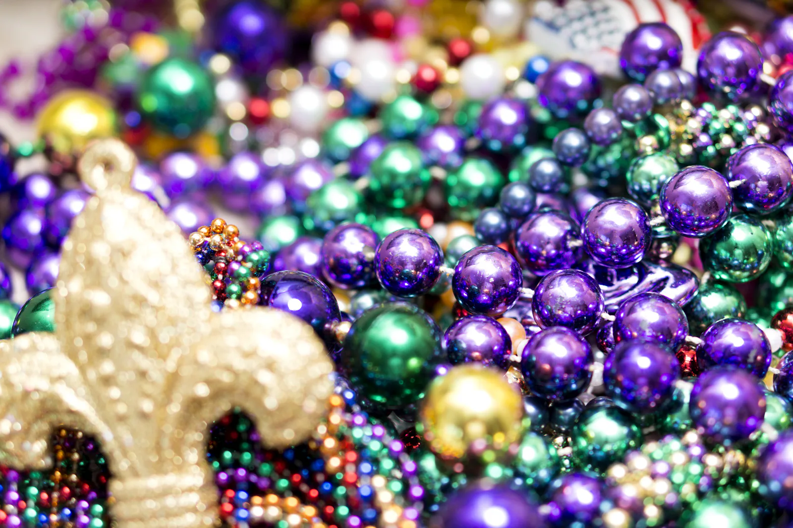 What Do Each Of The Mardi Gras Colors Mean? Here's Why You See So Much ...