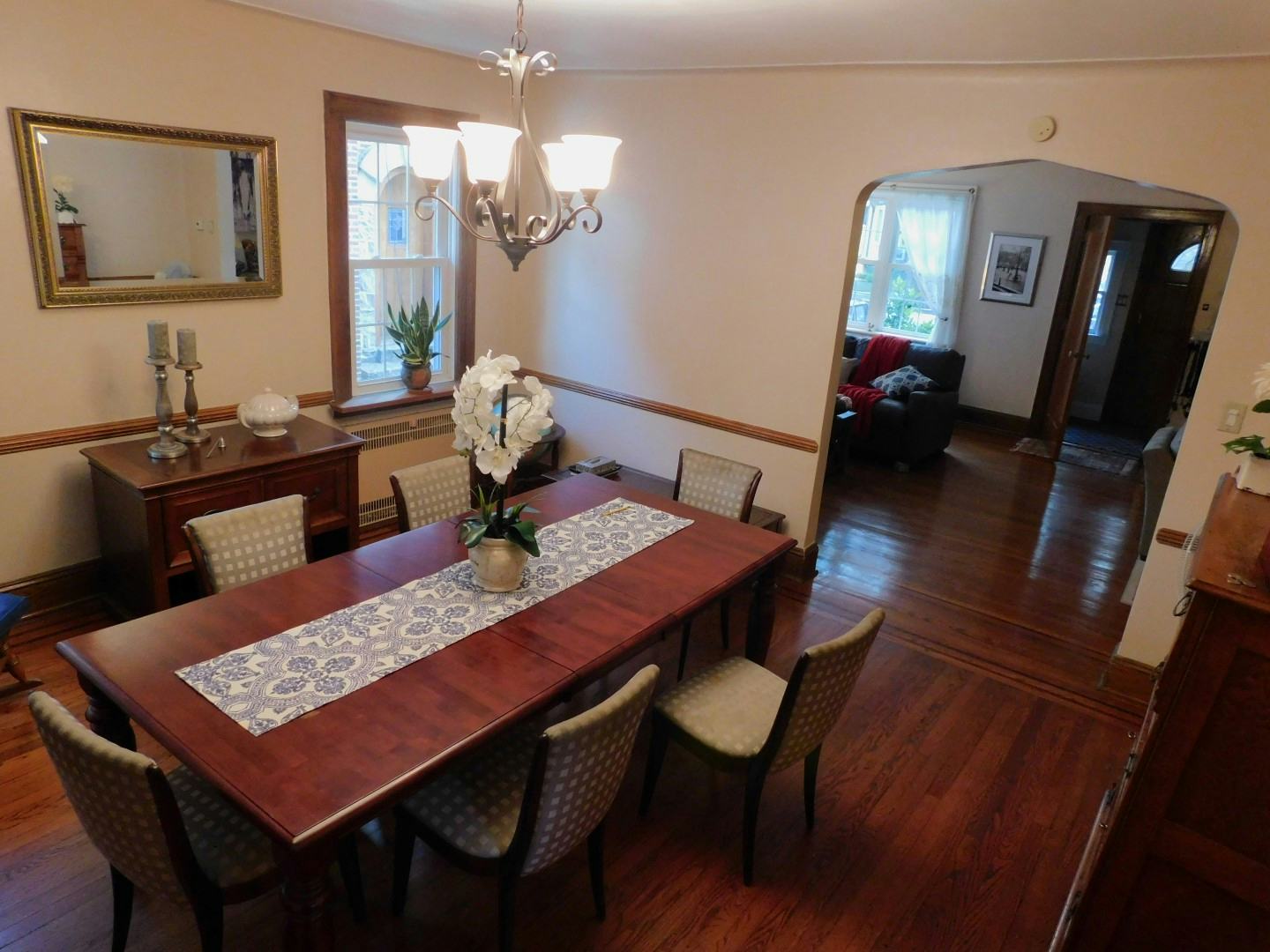 Photos Of Trump's Childhood Home: Have A Look Inside Where He Spent His ...