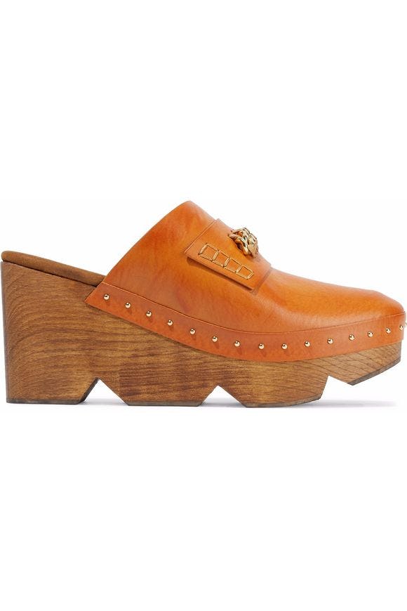 How To Wear Clogs, Spring 2019's Sleeper Footwear Trend