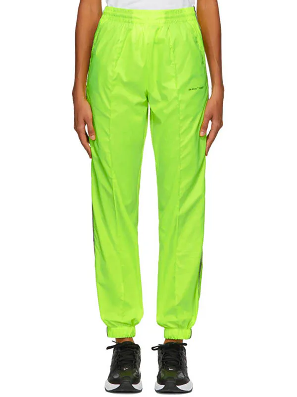 Jourdan Dunn’s Track Pants Make Airport Style So Easy (Even During ...