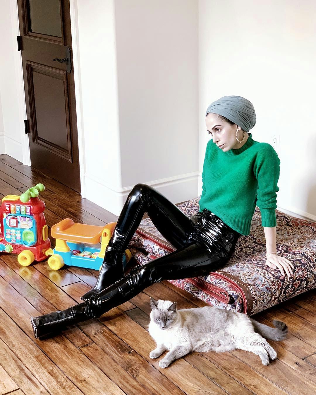 Author Tahereh Mafi Uses Fashion As Armor — And There's An Important ...