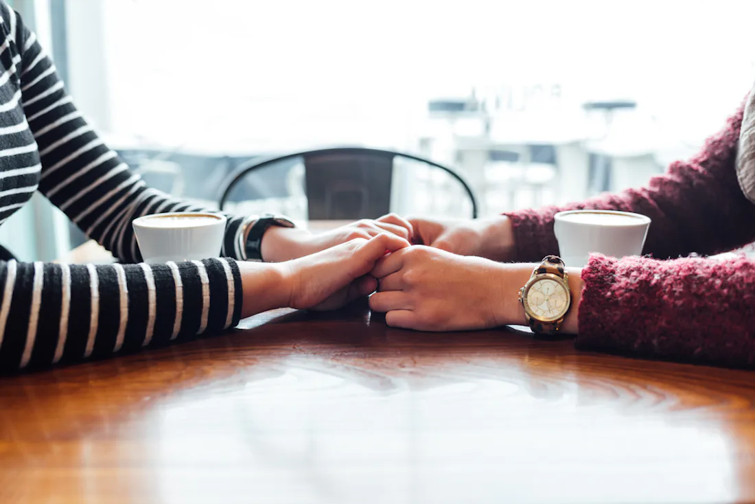 How To Talk To A Friend Who May Have An Eating Disorder, According To ...