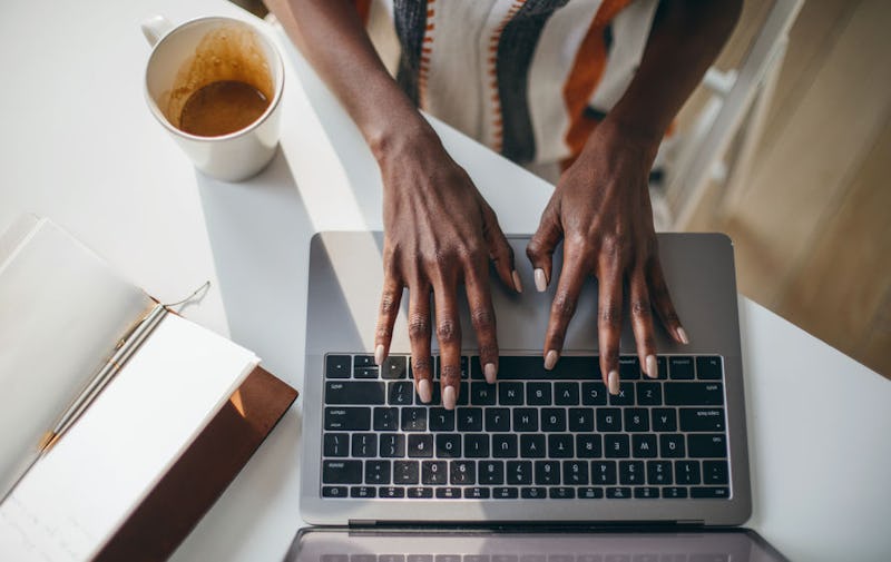 How To Use CC On Email, Because This Digital Etiquette Expert Is Here ...