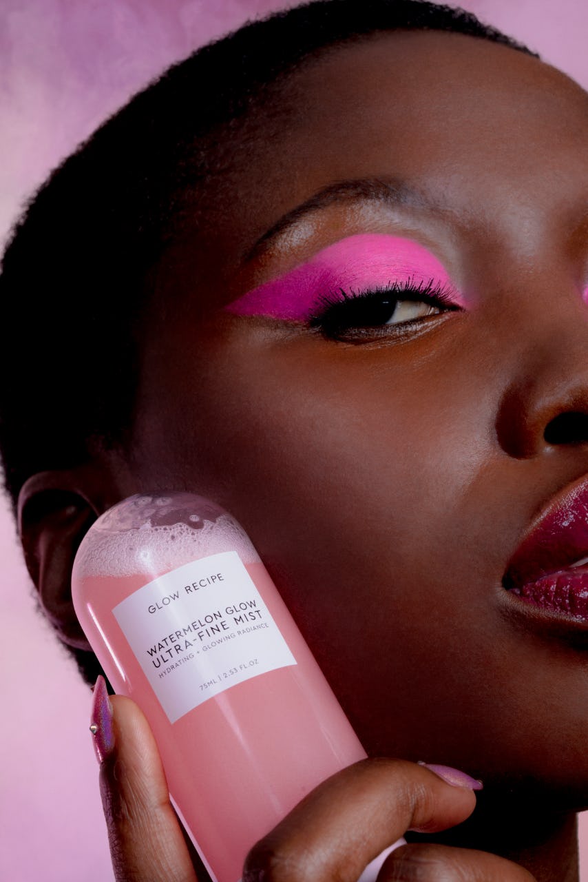 Glow Recipe's Watermelon Glow Ultra-Fine Mist Is Like An On-The-Go ...
