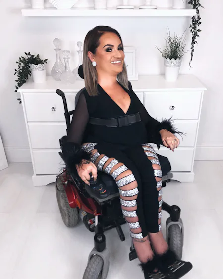Beauty Influencer Tess Daly Didn’t Have Role Models Growing Up, So She ...