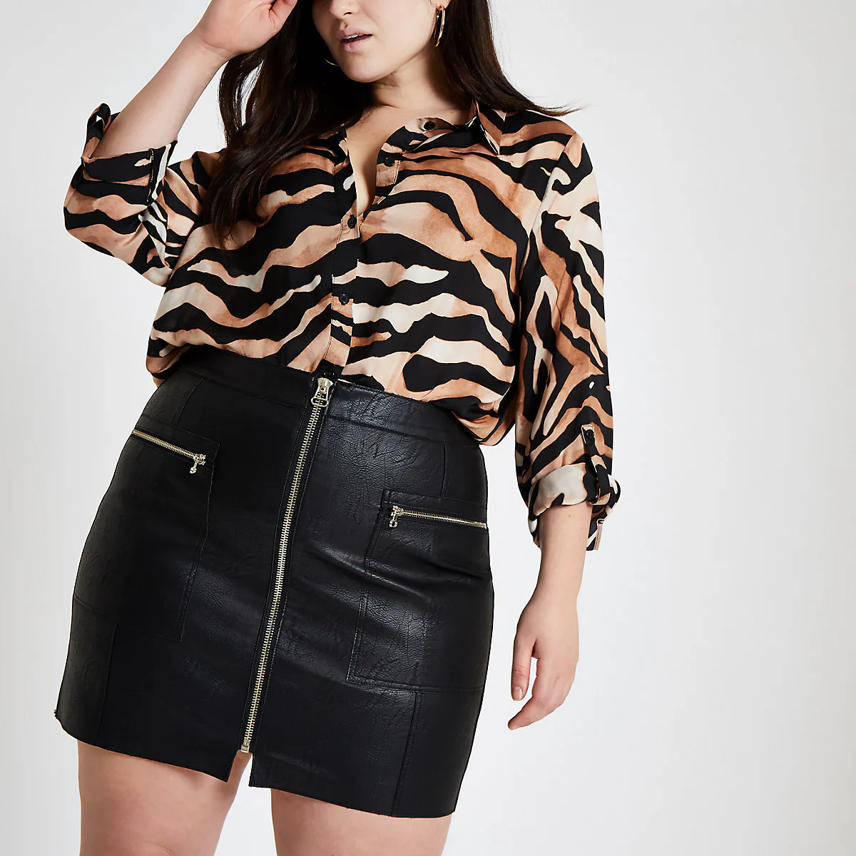 How To Wear Tiger Print, Because Ferocious Fashion Is Everywhere RN