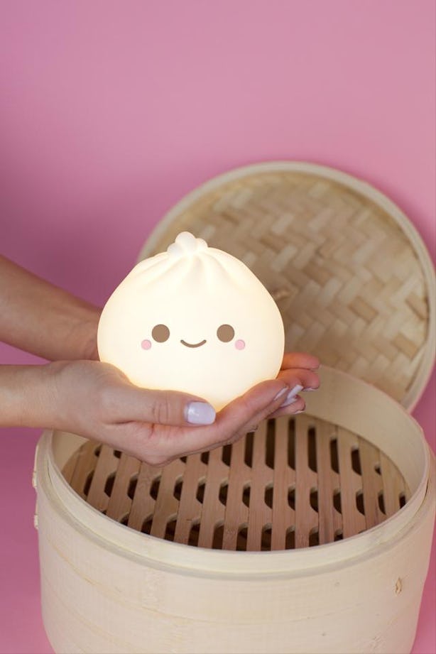 This Dumpling-Shaped Nightlight Light Will Be The Cutest Addition To ...