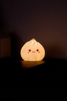 This Dumpling-Shaped Nightlight Light Will Be The Cutest Addition To ...
