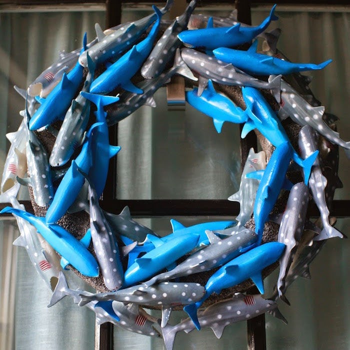 20 Shark-Themed Nursery & Kid's Room Ideas That'll Make A Splash