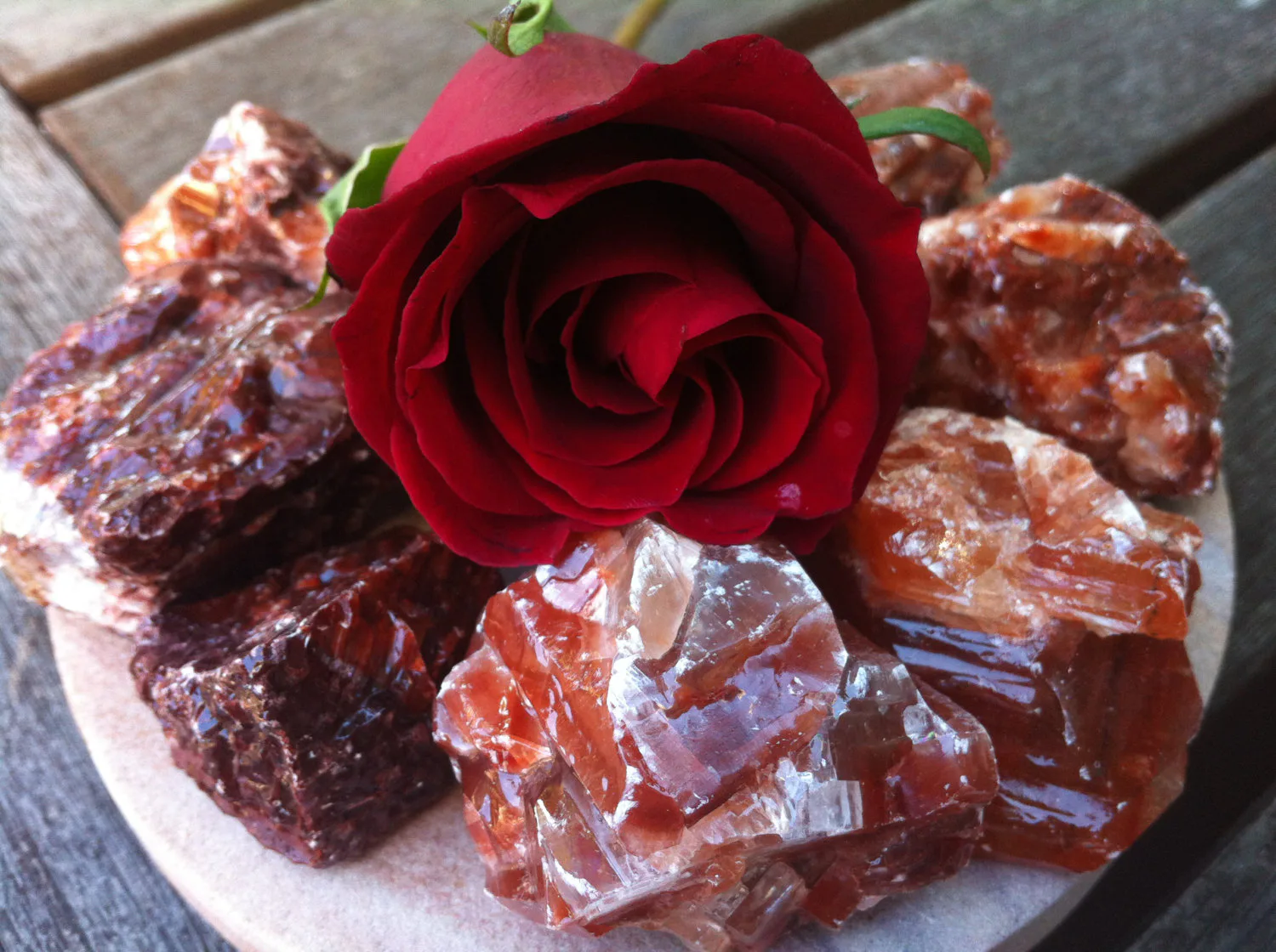 5 Crystals For The April 2019 New Moon To Help You Manifest Some Fresh ...
