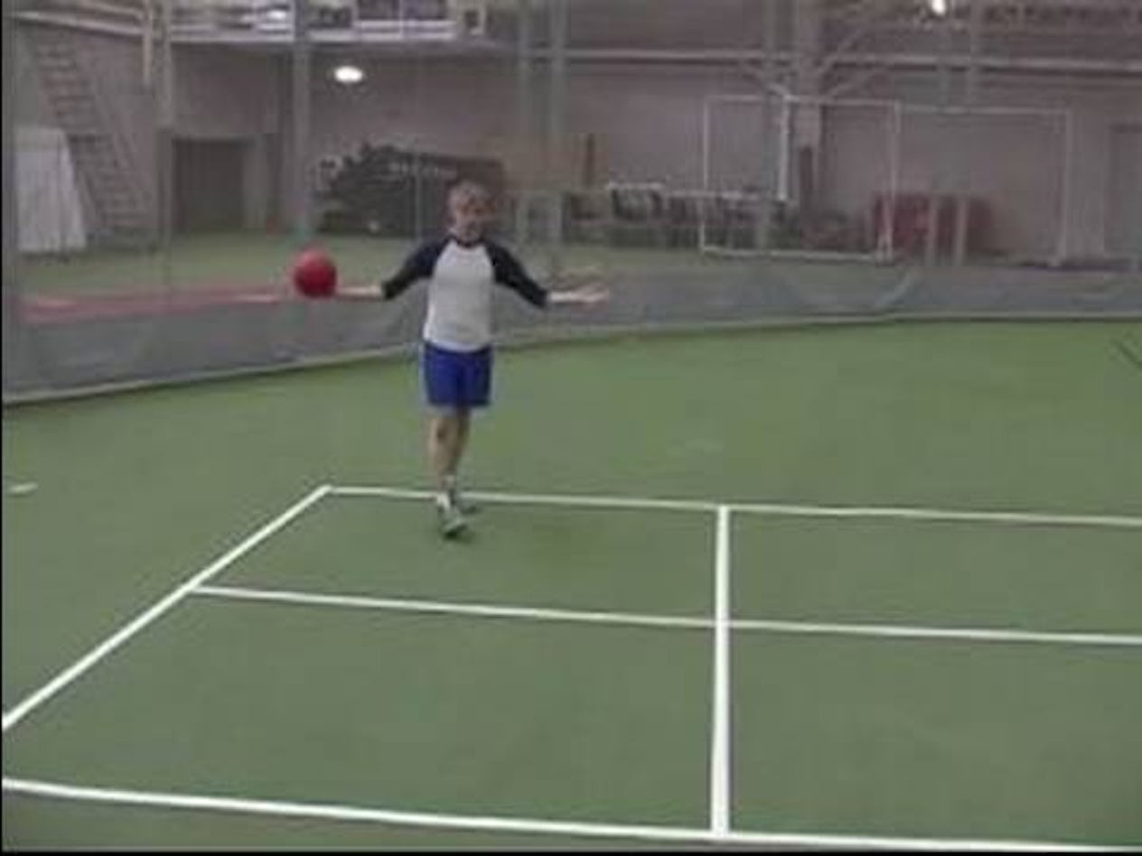 13 Outdoor Games To Play With Kids That You Totally Forgot About